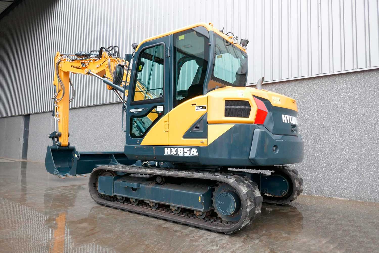 Excavadora Compacta Hyundai HX85A - Excavaciones Girona